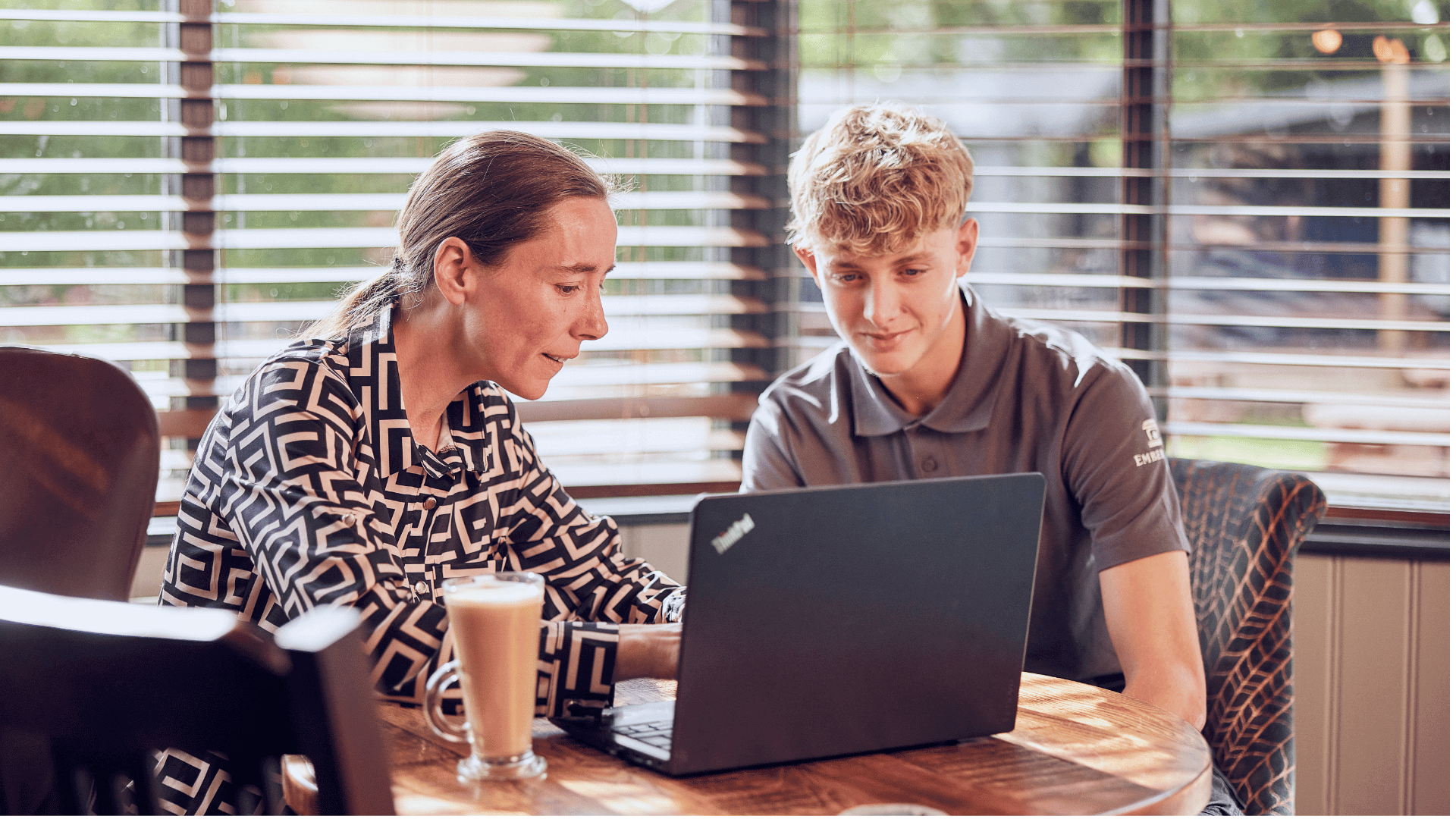 Here’s why a pub job is actually the best uni job about | Mitchells ...